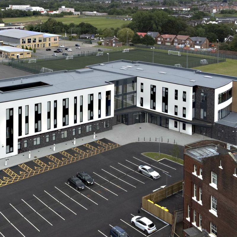 What your legs look like after varicose vein laser treatment (with before-and-after examples ...